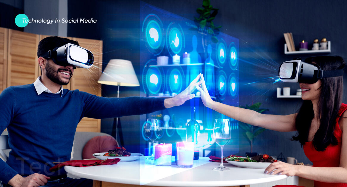 Role of Technology in Social Media – Importance & Outlook